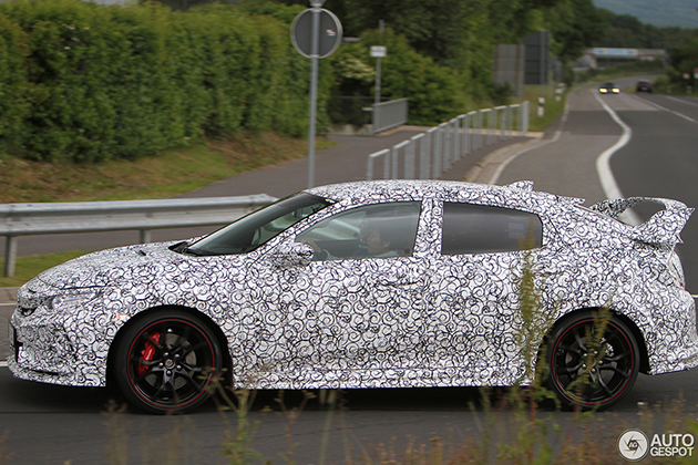 FC2R终于现身！Honda Civic Type R 2018现身纽柏林赛道！（内附影片） - automachi.com