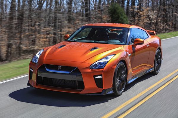 东瀛战神的故乡，带你去看 Nissan GTR 的生产基地！ | automachi.com