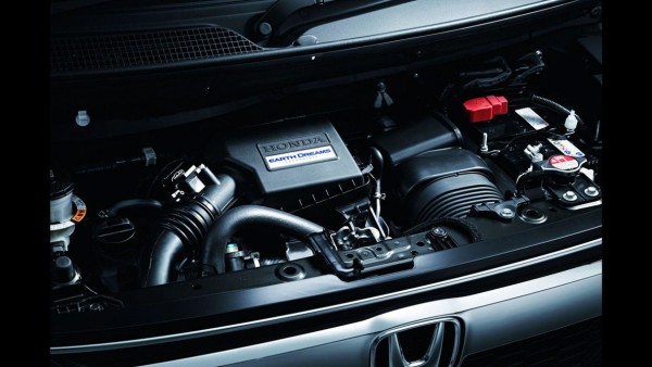 搭载 660cc 涡轮增压引擎的 Honda N BOX 引进我国平行入口车商 | automachi.com