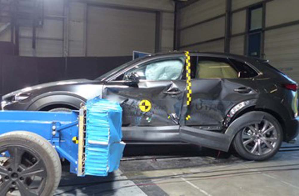 Mazda CX-30 获得 Euro NCAP 测试史上最高评分 - automachi.com