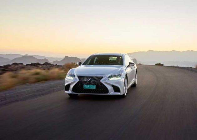 新一代 Lexus LS 或将拥有5.0L V8 混动引擎以及2.0L 涡轮增压引擎入列 - automachi.com