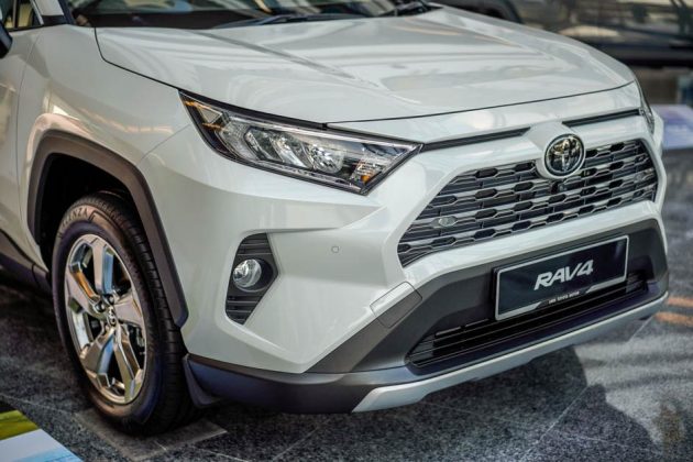 Toyota RAV4 Black Edition - automachi.com