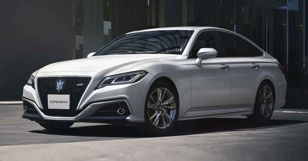 2021 Toyota Crown 15 | automachi.com