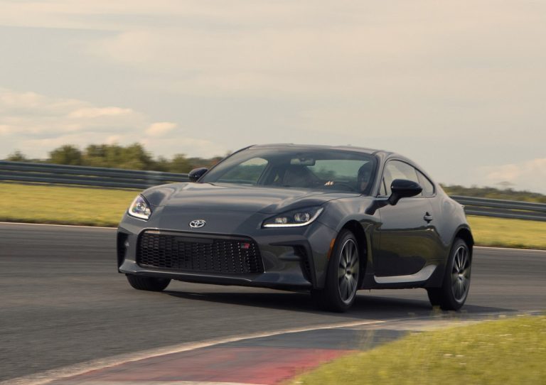 Toyota GR86 Turbo 10 - automachi.com