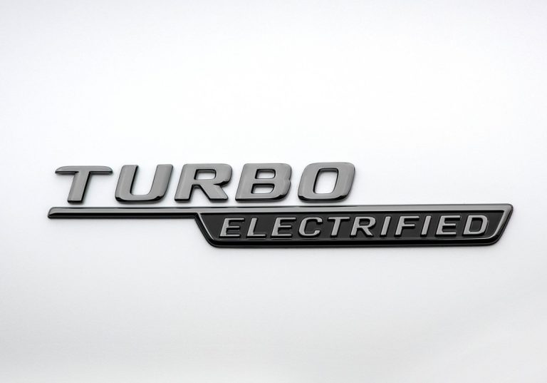 Mercedes-AMG M139 引擎：地表最强 2.0L 四缸 Turbo 引擎，未来 AMG 车型的主力引擎！ - automachi.com