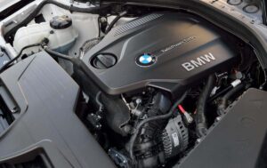 BMW B48 引擎：宝马家族应用范围最广的 2.0L Turbo 引擎有什么亮点？ - automachi.com