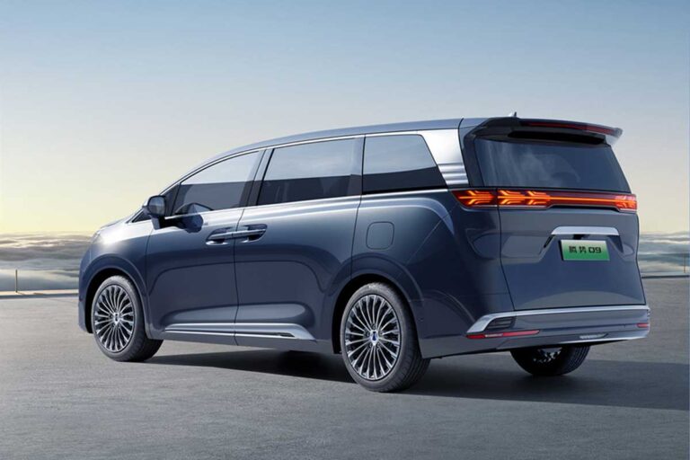 中国版 Alphard 很好卖？ Denza D9 官方数据开卖 1 小时完成 10,000 张订单！ - automachi.com