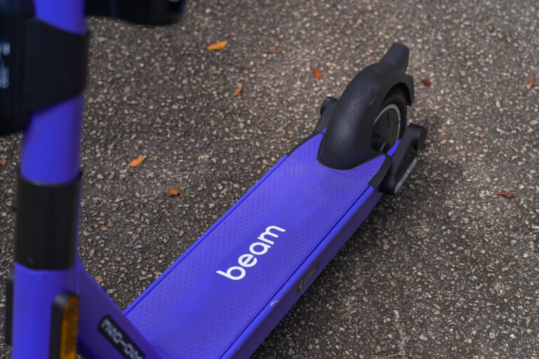 Beam e-Scooter 试玩：比你走路更快更好玩的环保出行方式！ - automachi.com