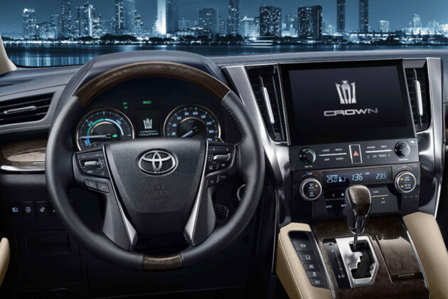 Toyota Crown Vellfire 金耀特别版中国登场，专属套件和配件，当地开价 RM 550,000 起！ - automachi.com