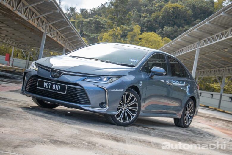 Toyota Corolla Altis - automachi.com
