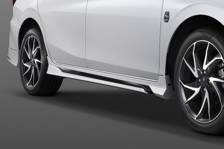 2023 Toyota Vios Modellista (3) - automachi.com