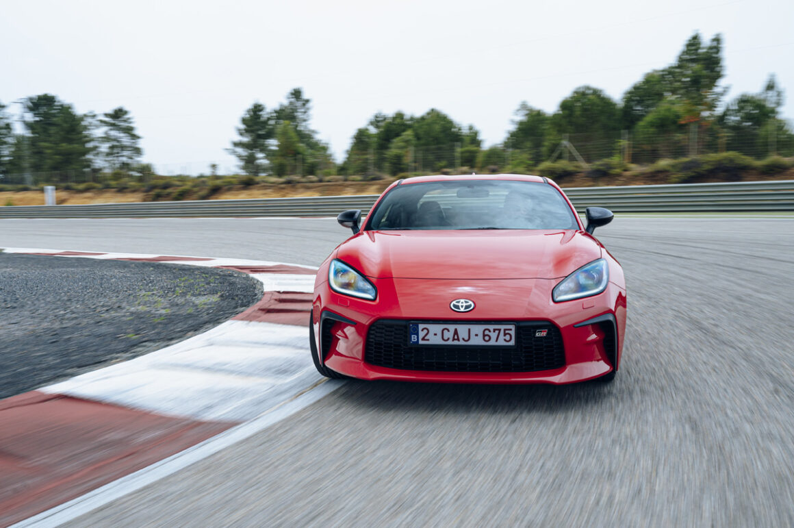 2022-gr86-dpl-dynamic-018 - automachi.com