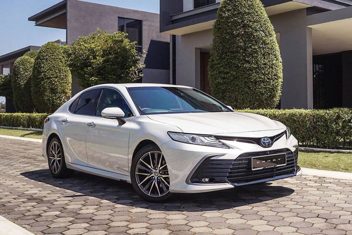 2023 IIHS 碰撞测试最安全车型榜单, Toyota 集团多达 15 款车入榜，Camry 和 Corolla 安全性表现出色 ...