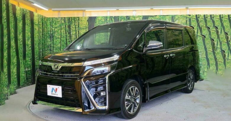 Toyota Voxy 非官方引进：RM 110,000 左右就能买到的日系 MPV！ - automachi.com