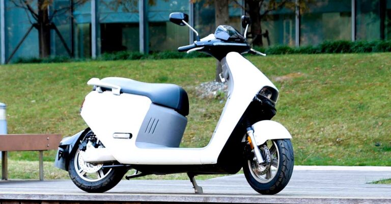 最大扭力 201 Nm！Blueshark R1 智能电动摩托登陆大马，最远续航 110 km，售价从 RM 7,190 起！ – ...