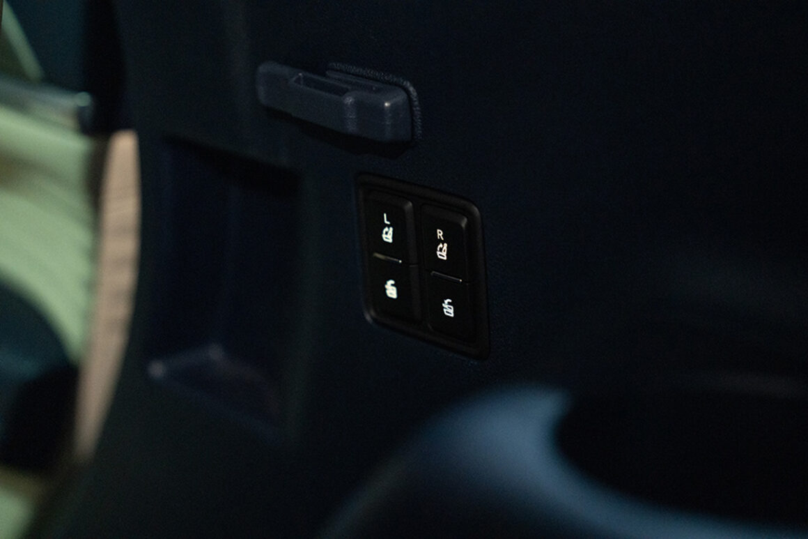 GWM_Tang_500_Interior_27 - automachi.com