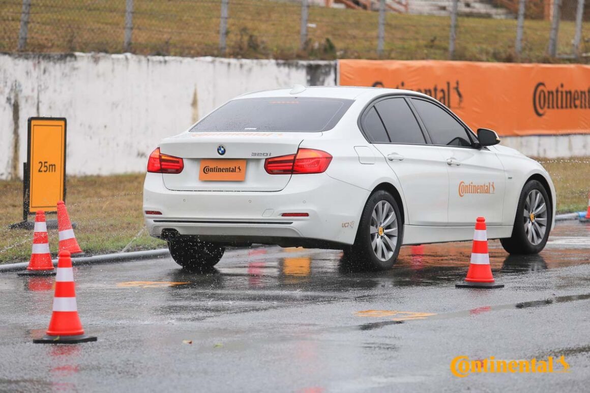 Continental CC7 & UC7 测试：隔音更好，但是雨天抓地力是否能一雪前耻？ - automachi.com