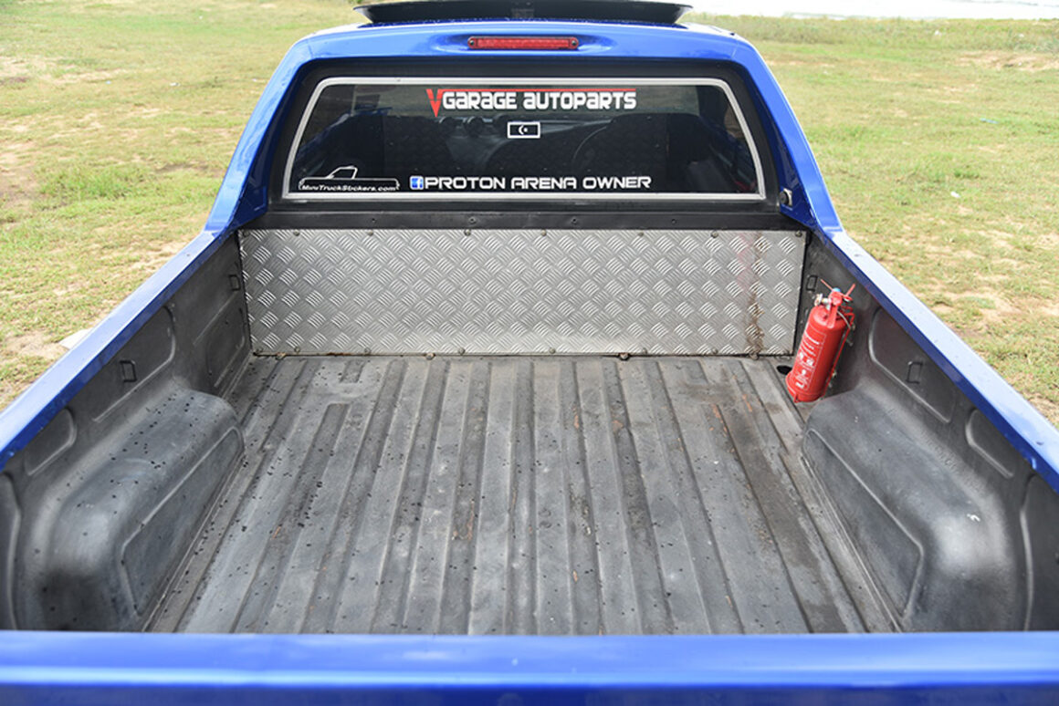 经典无价！Proton Arena 现在二手价竟高达 RM 49,000。 - automachi.com