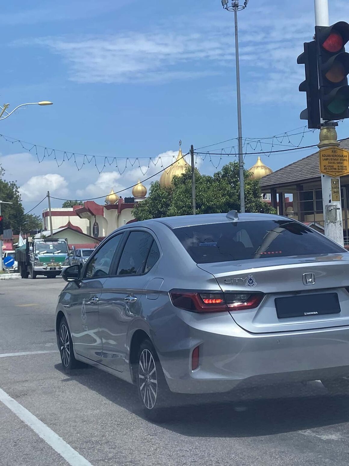 Polis Diraja Malaysia 采用 Honda City 取代 Proton Preve 作为警车。 - automachi.com
