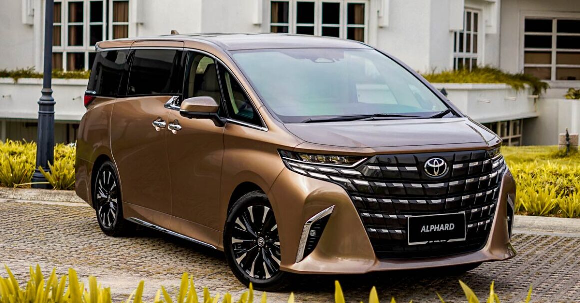Toyota Alphard 本地大爆单：目前候车期长达 2 年，首批新车预计明年 Q2 交车。 - automachi.com