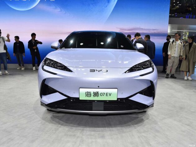 Tesla Model Y 杀手！BYD Sea Lion 07（海狮）登场：定位轿跑 SUV，中国预计售价约 RM 130,000 起 ...