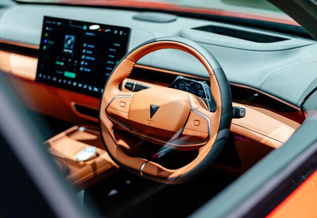 Deepal-S07-Orange-Interior-1 - automachi.com