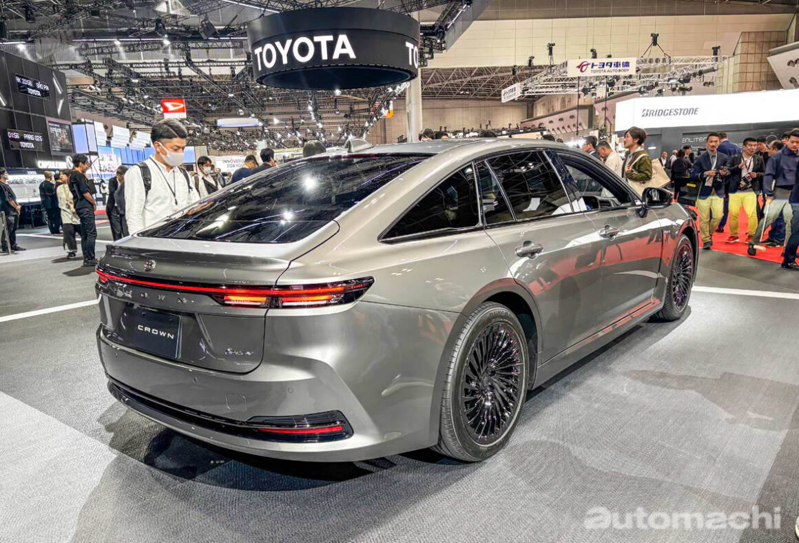 Toyota Crown Sedan 正式发布：最纯正皇冠血统，前置后驱布局，日本开价约 RM 230,000 起。 - automachi.com