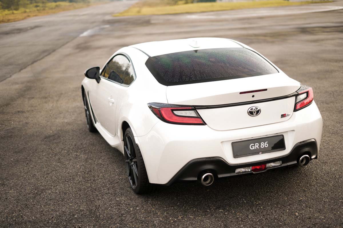 Toyota GR86 9 - automachi.com