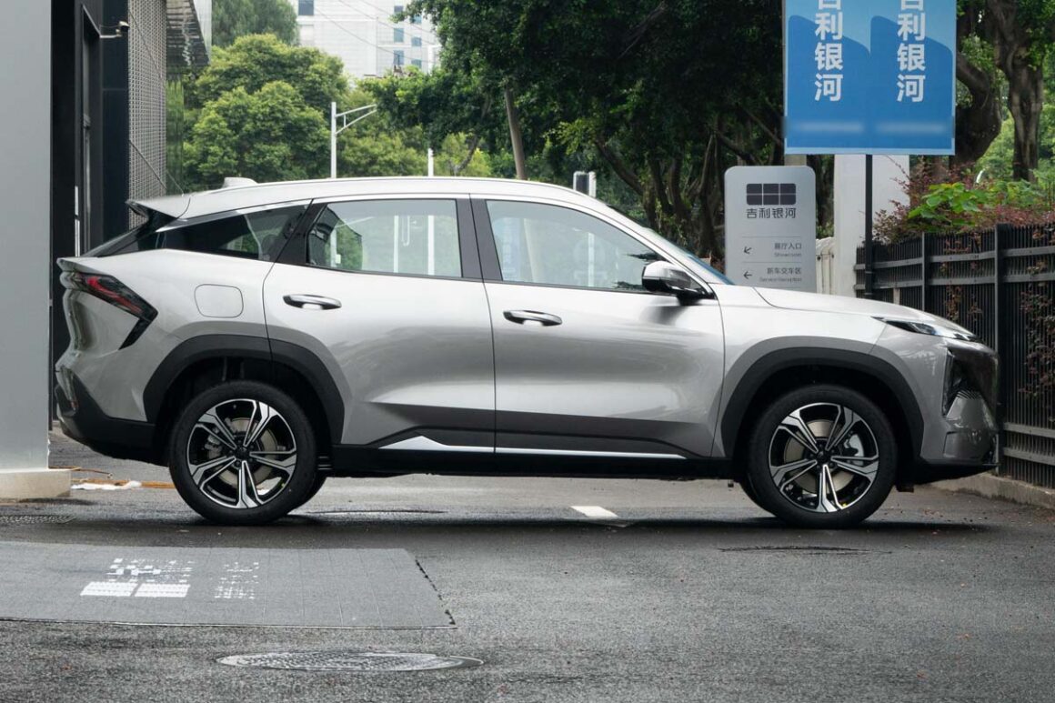 Geely BHE15 Plus 雷神电混引擎获选“中国心”年度十佳引擎：高达 44.26% 热效率，最低油耗仅 1.3L/100km ...