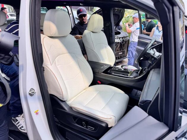 “中国版 Lexus LM” GAC M8 登陆菲律宾，当地开价约 RM 256,000 起，未来有望引进大马销售。 - automachi.com