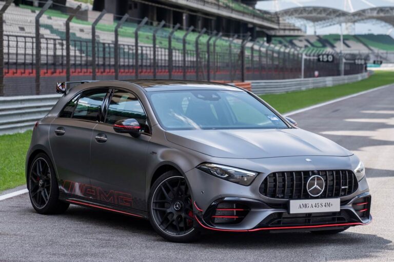 一缸 117 Hp！ Mercedes-AMG M139 引擎：最大马力 469 Hp，地表最强 2.0L 四缸引擎。 - automachi.com