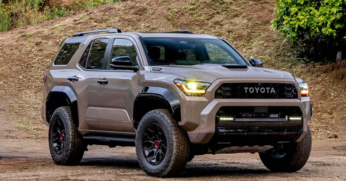 2025 Toyota 4Runner 登场：2.4L Turbo + Hybrid， 新一代硬派越野 7 人座 SUV ...