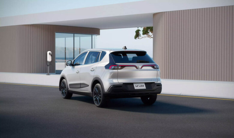 VinFast e34 现身大马：对手指定 Atto 3/ Omoda E5，最快今年内本地上市。 - automachi.com