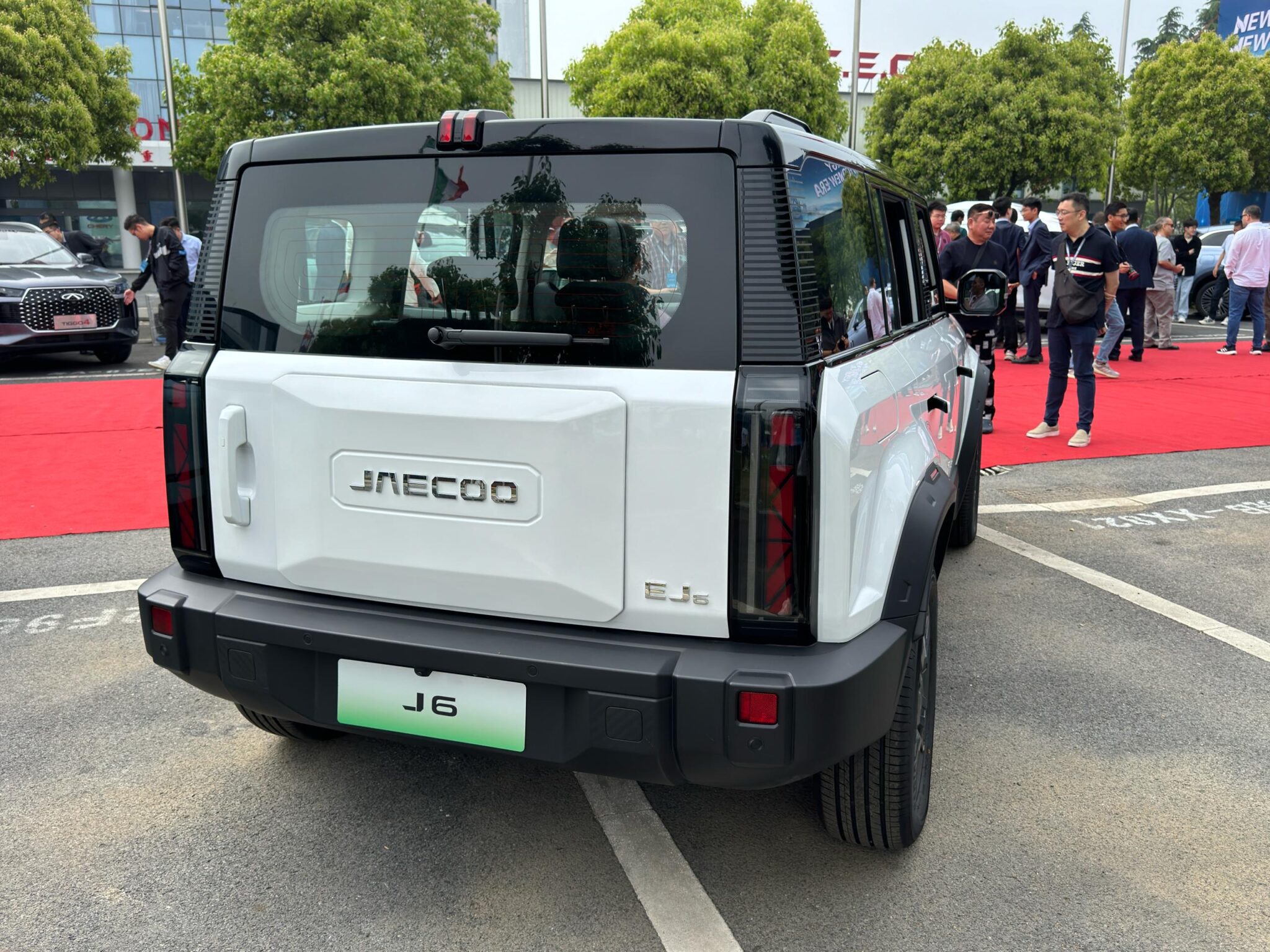 Jaecoo J6 中国实拍：亲民纯电方盒子越野 SUV，预计售价 RM 160,000。 - automachi.com