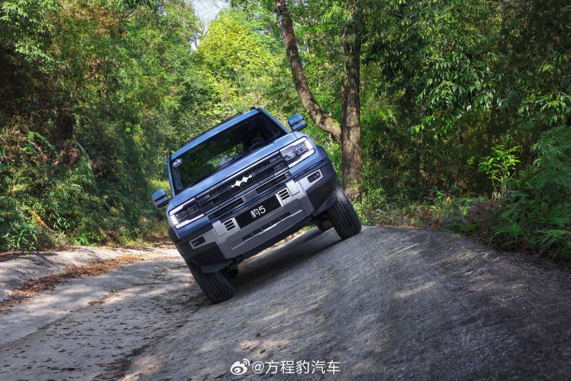 BYD Fang Cheng Bao Leopard 5（方程豹豹 5）大马展出，1.5T + PHEV 硬派越野 SUV 有望来马 ...