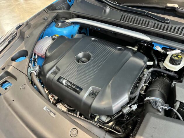 Lynk&Co 03+ TCR Cyan 实拍：可以日常开的赛车、2.0L涡轮最大马力350 Hp！ - automachi.com