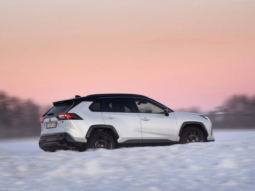 Toyota rav4 10 - automachi.com