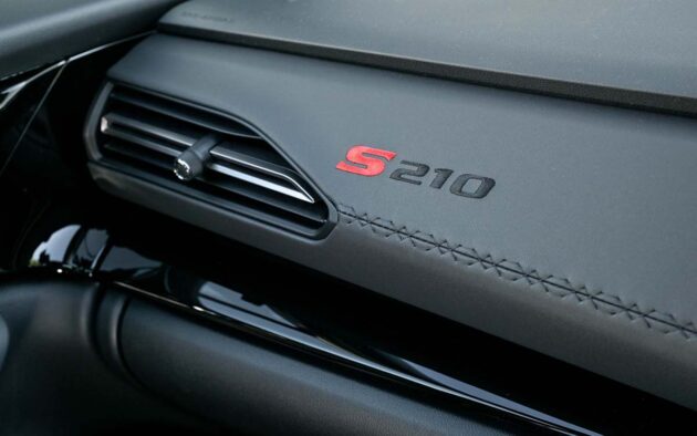 Subaru WRX STI S210 正式发布：WRC战神回归、2.4L水平对卧引擎最大马力296 Hp！ - automachi.com