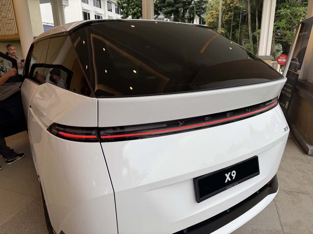 Xpeng X9 大马开放预订：CLTC 续航超过700公里，本地预计售价RM 300,000-RM 320,000 - automachi.com
