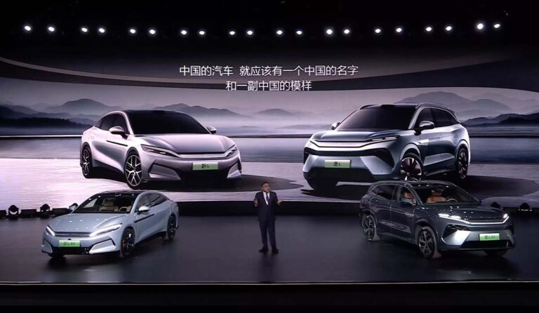 BYD 发布全新兆瓦闪充技术、5分钟充电400公里号称比添油更快！ - automachi.com