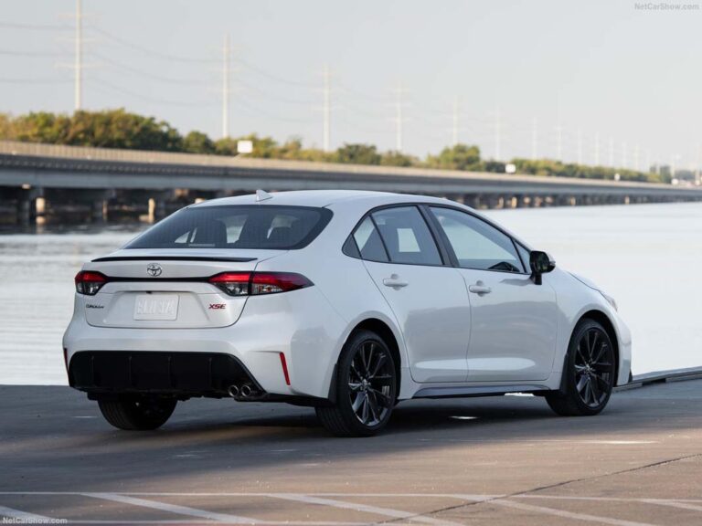 日本媒体爆料 Toyota Corolla 大改款即将来临、全新1.5L四缸引擎更有力更省油！ - automachi.com