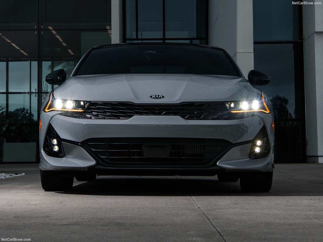 Kia 3 - automachi.com