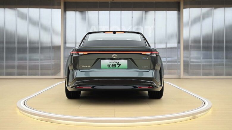 上海车展：Toyota bZ7 正式发布、电动版的“Camry”来了！ - automachi.com