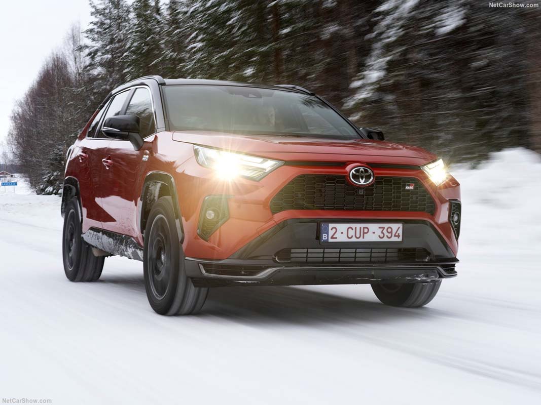 Toyota Rav4 7 - automachi.com