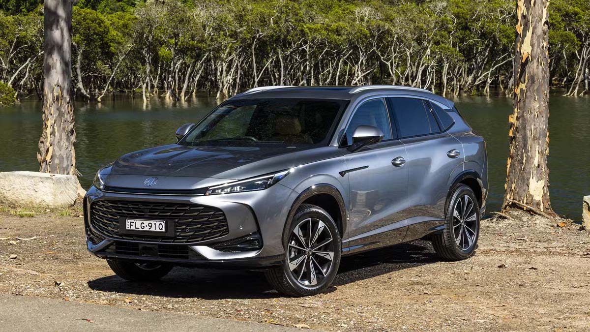 2026 MG HS Super Hybrid 来了、满油满电实现超过1,000公里续航！ - automachi.com